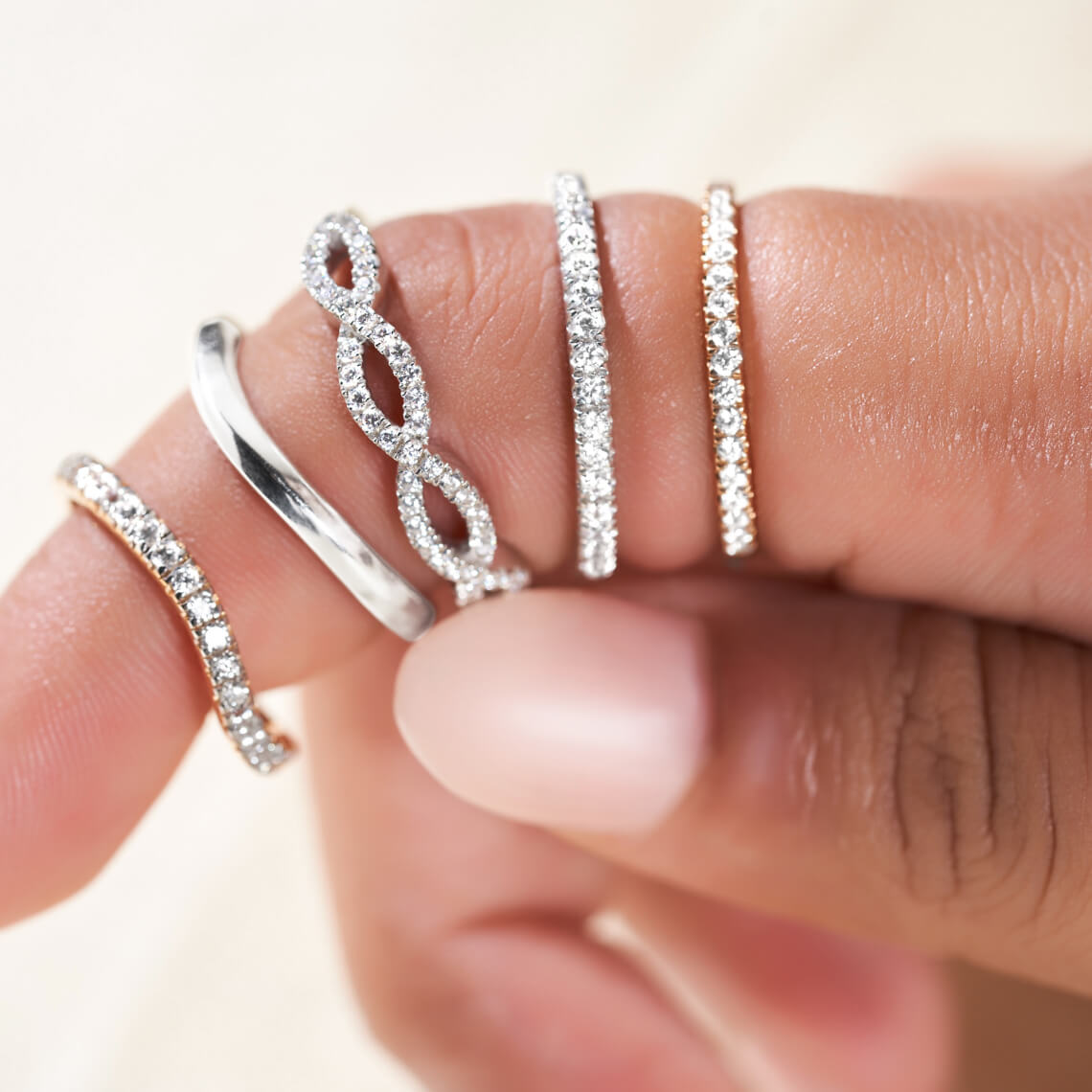 How to Choose the Perfect Stackable Diamond Rings
